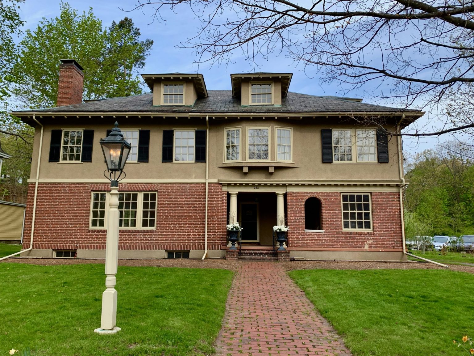 The Swellesley Report - Page 4 of 1683 - More than you really want to ...